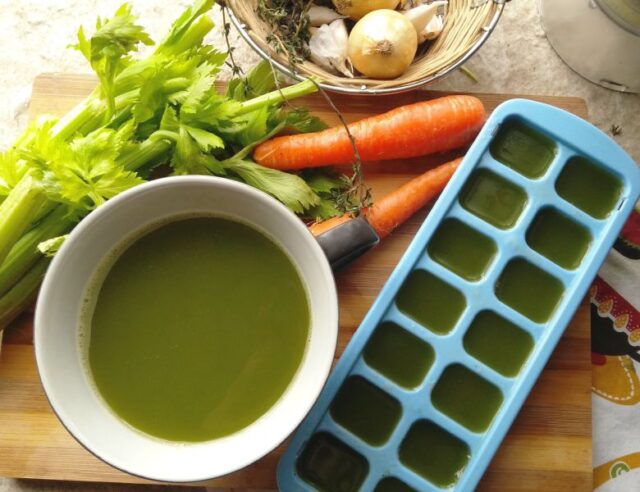 Easy Homemade Vegetable Broth ⋆ The Gardening Foodie