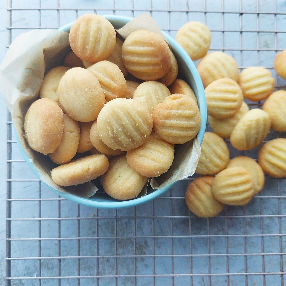 3 ingredient mini butter cookies ⋆ The Gardening Foodie