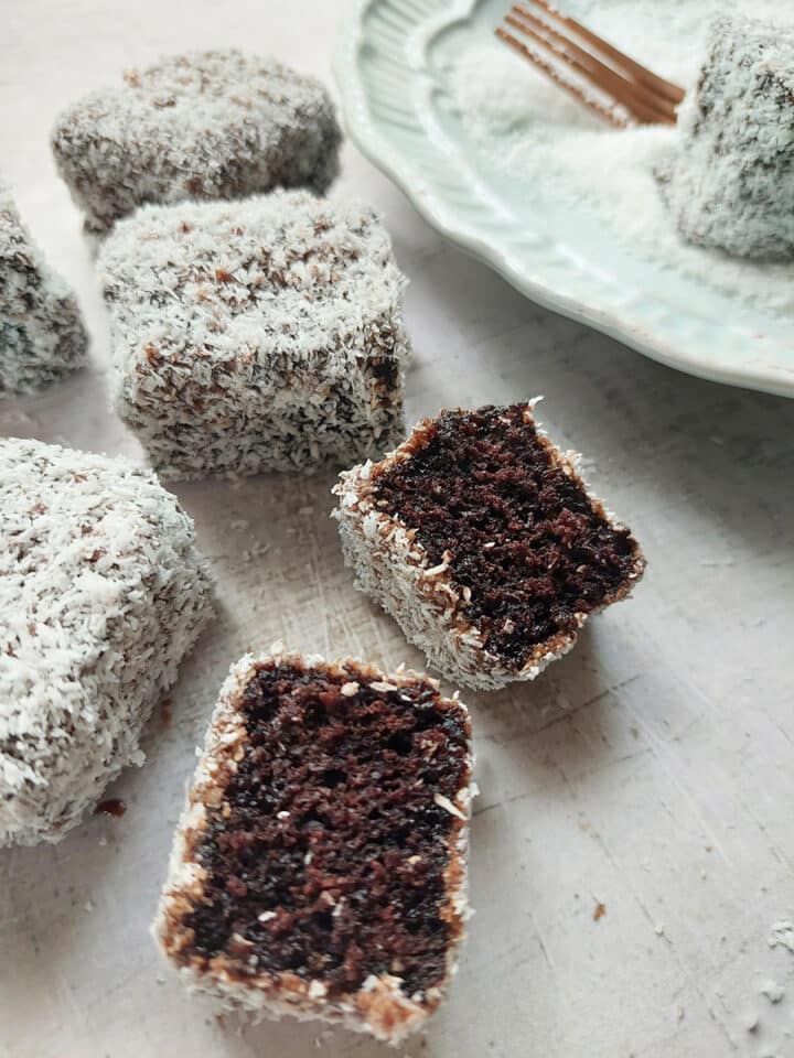 White Chocolate Lamingtons ⋆ The Gardening Foodie