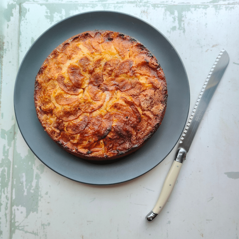 Danish Cinnamon Apple cake ⋆ The Gardening Foodie