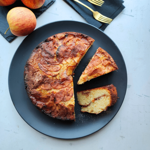 Danish Cinnamon Apple cake ⋆ The Gardening Foodie